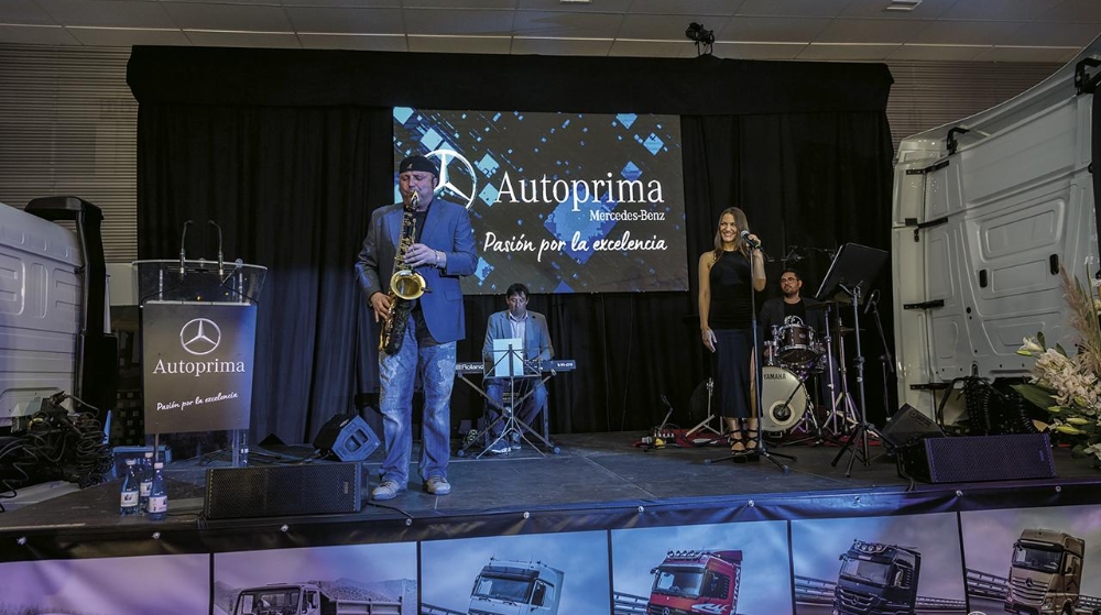 Autoprima inaugura dos talleres oficiales de Mercedes-Benz de vehículos ...