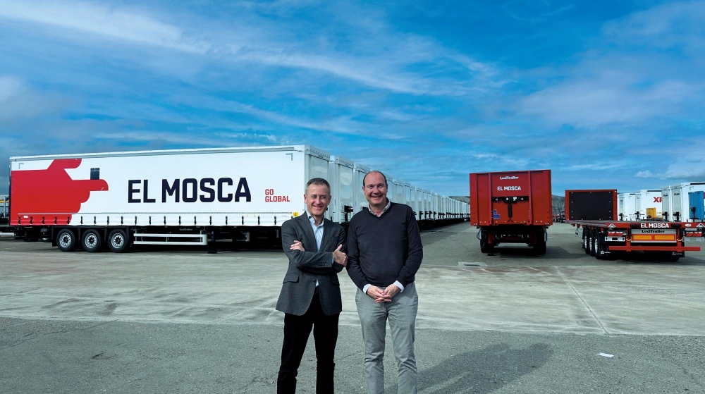 El Mosca amplía su flota con 80 semirremolques Lecitrailer