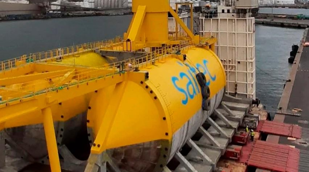 Mammoet ejecuta en Bilbao la logística del primer aerogenerador ...