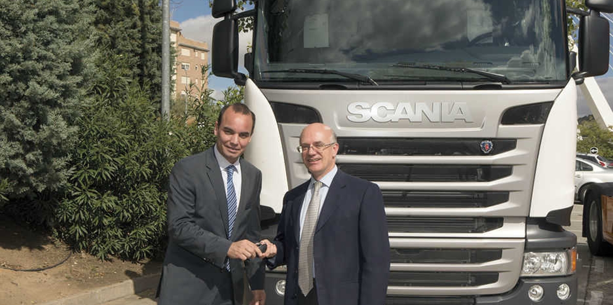 Transportes Lara incorpora 16 nuevas tractoras Scania