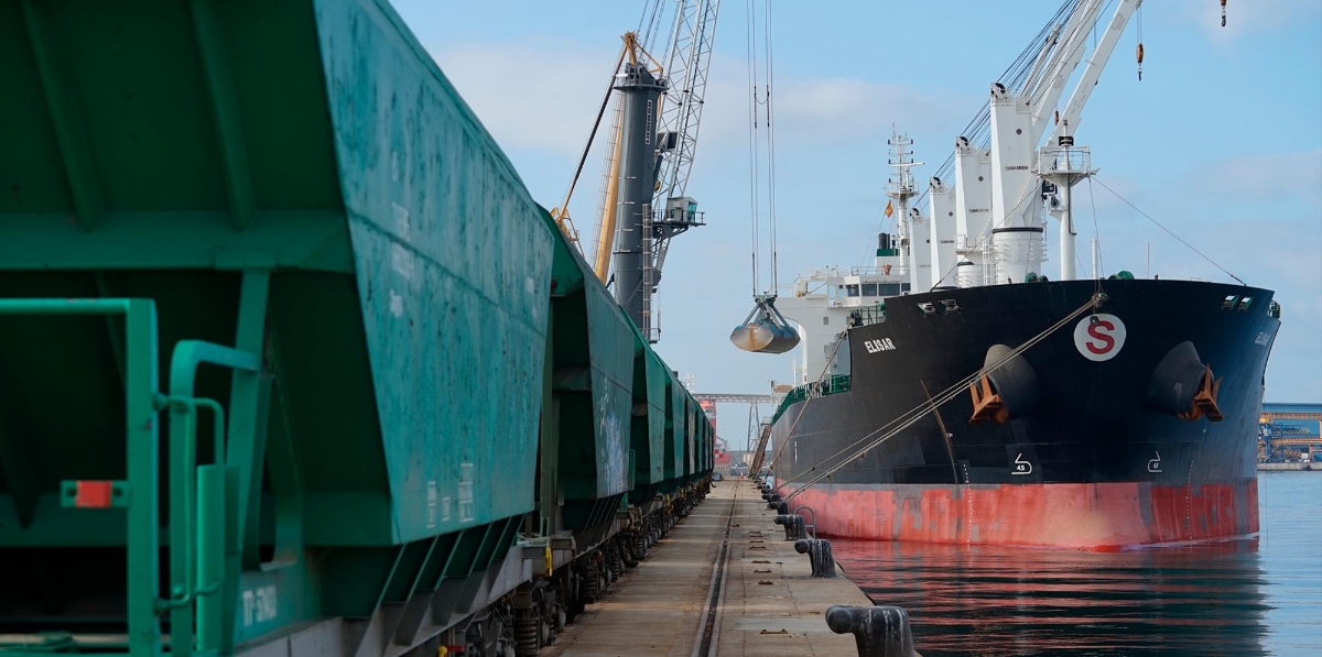 El Tráfico De Graneles Sólidos Crece Un 40 5 En El Port De Tarragona