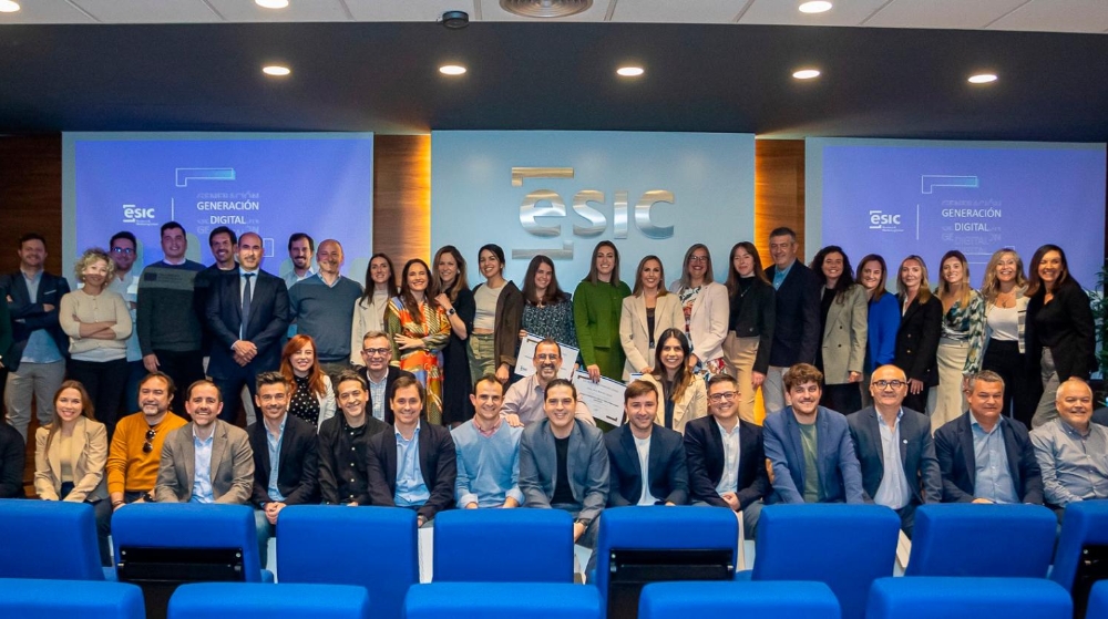 Descubre Cómo Digitalizar tu Empresa con el Nuevo Programa de ESIC