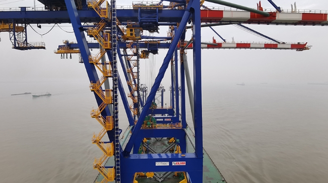 La terminal mexicana IPM Altamira adquiere cinco grúas Kalmar