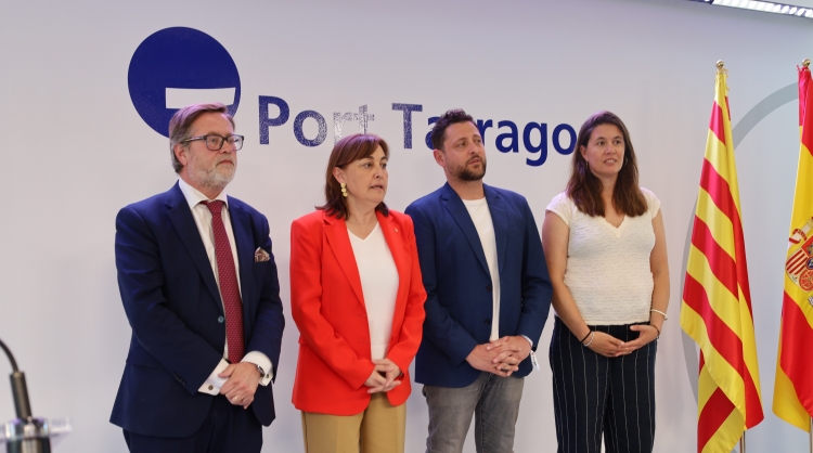 Cosco y PTP invertirán 116 M€ para gestionar el muelle de Andalusia de ...