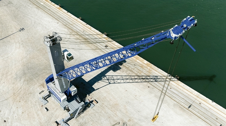 Port Tarragona refuerza su capacidad operativa con la llegada de una ...