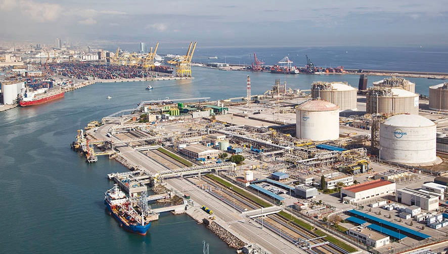 El tráfico de contenedores en el Puerto de Barcelona crece un 6,8% hasta abril