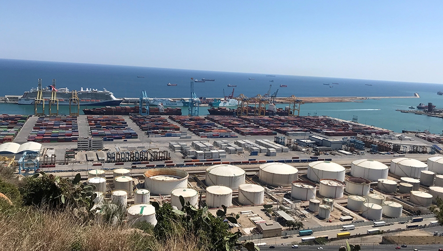 El tráfico de contenedores en Barcelona crece un 29,5% hasta abril