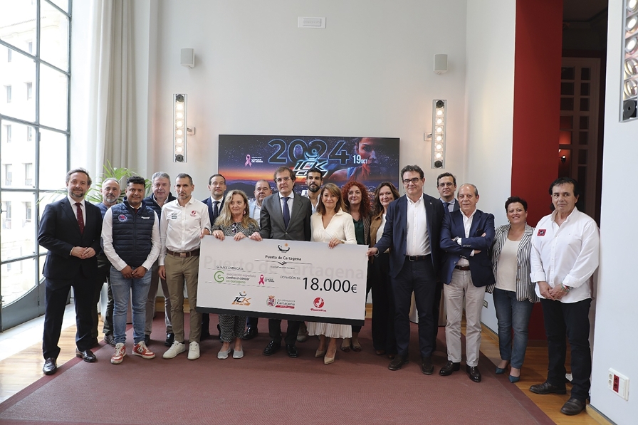 La Asociación del Cáncer de Mama de Cartagena recibe el cheque ...