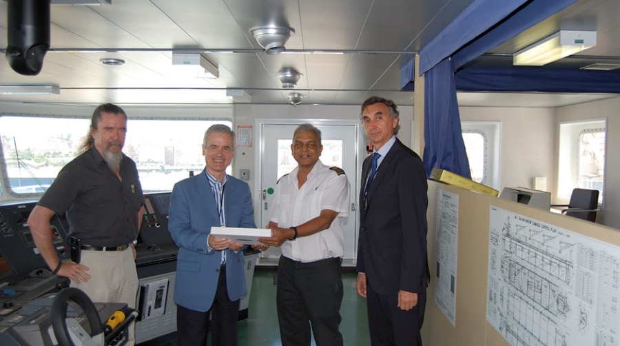 El "Macaw Arrow" de Gearbulk y consignado por Bergé hace su primera ...