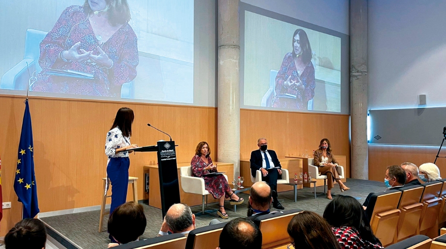 Marta Villalonga: “Los puertos son oportunidades, no amenazas”